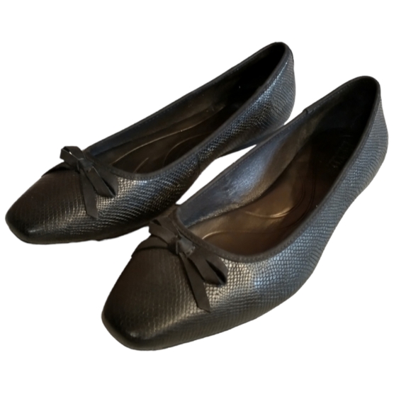 Born | Shoes | Born Capri Ballet Leather Flats Size 9 2m | Poshmark